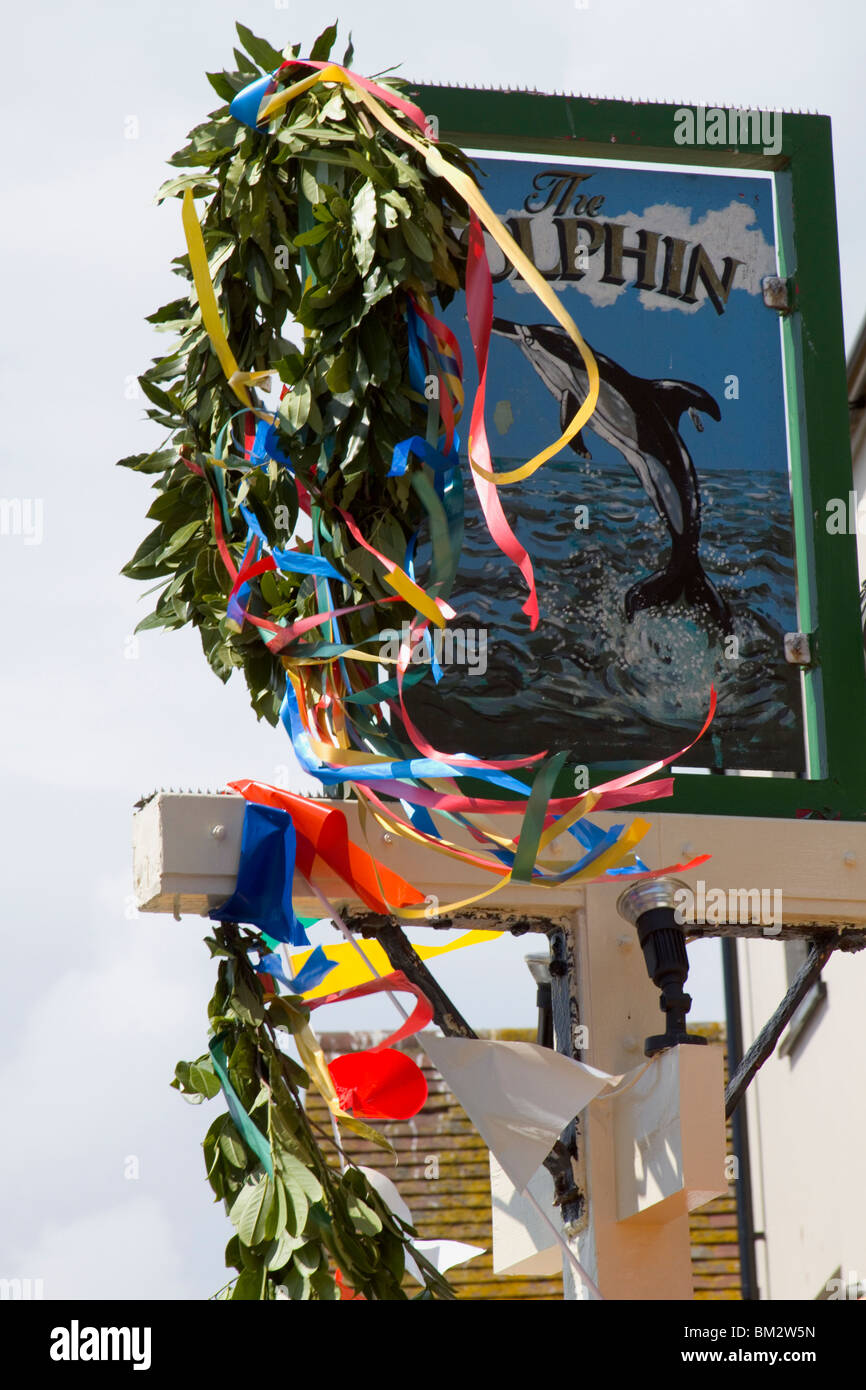 May day decorations hi-res stock photography and images - Alamy