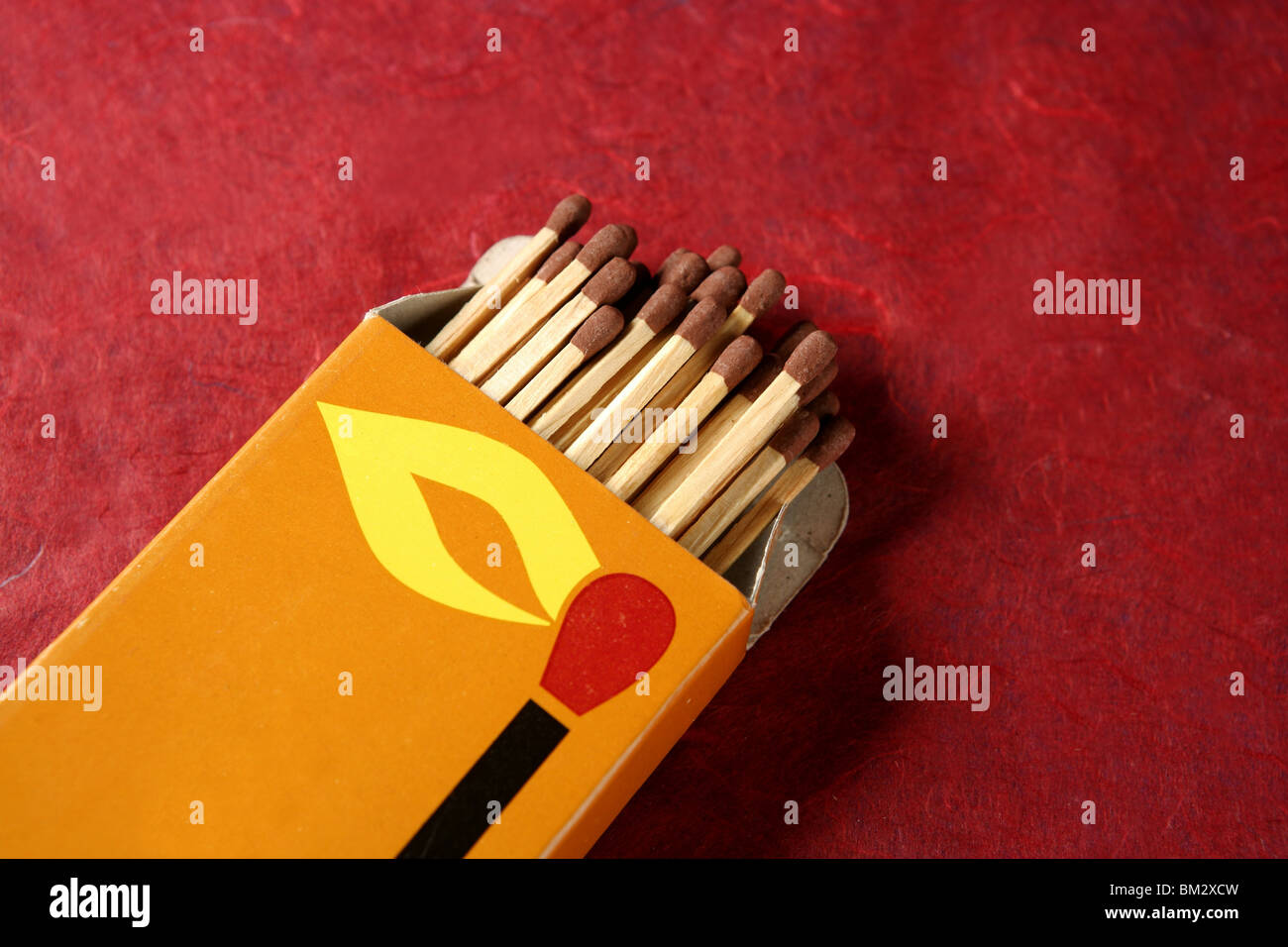 Matches in a box hi-res stock photography and images - Alamy