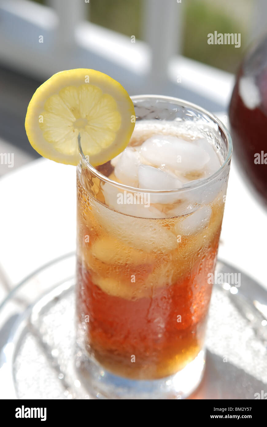 Iced Tea with Lemon Slice Garnish Stock Photo - Alamy