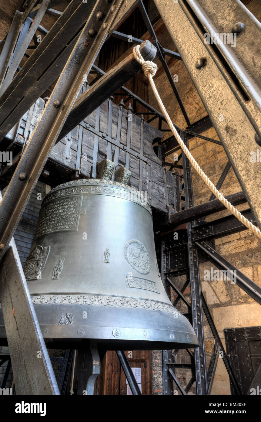 Heavy peal of bells hi-res stock photography and images - Alamy