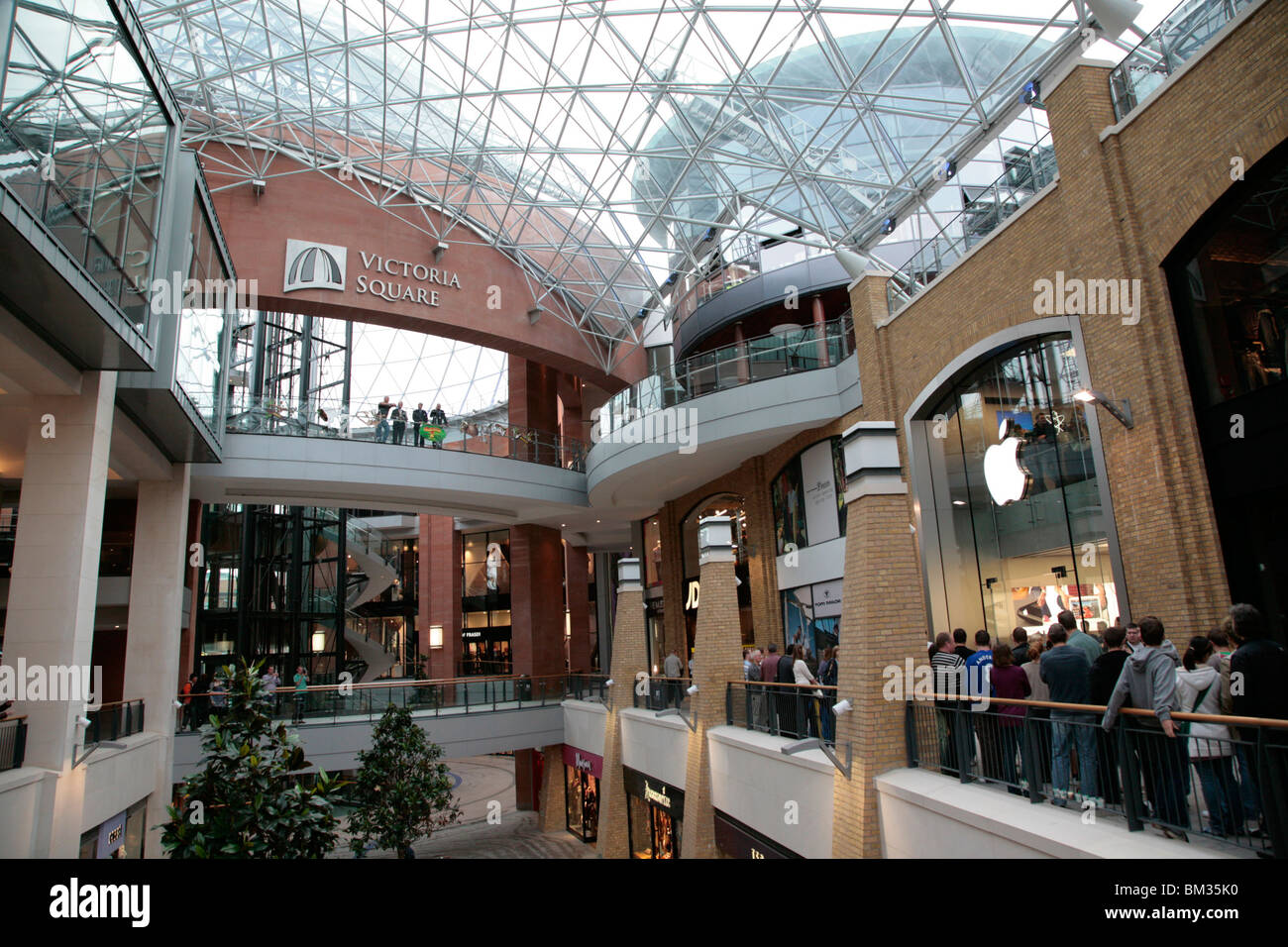 Apple victoria square hi-res stock photography and images - Alamy