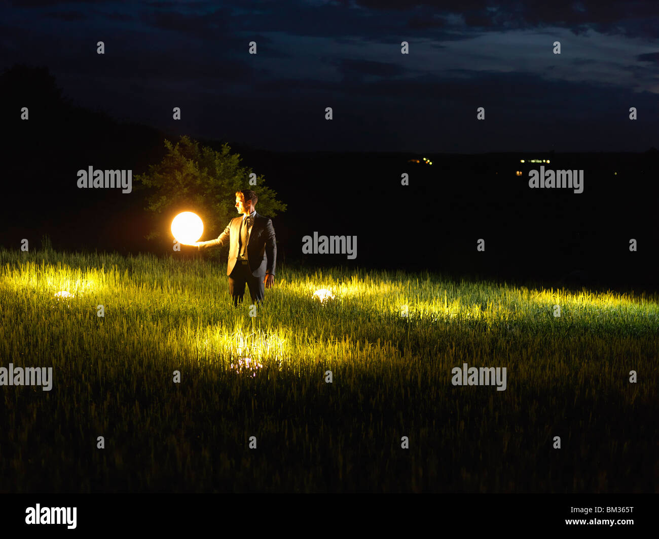 Wonder lamp hi-res stock photography and images - Alamy