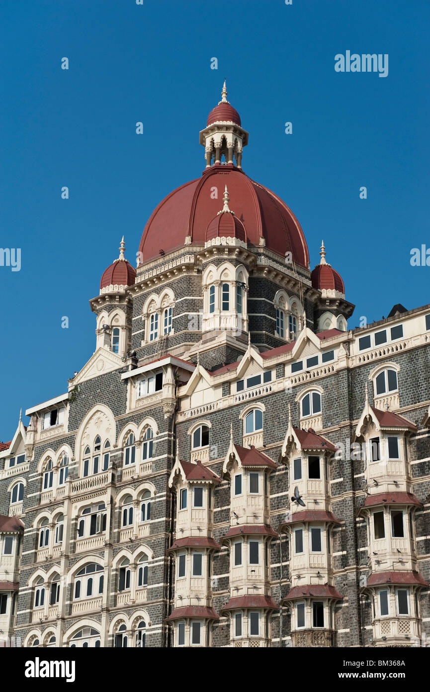 Taj mahal hotel hi-res stock photography and images - Alamy