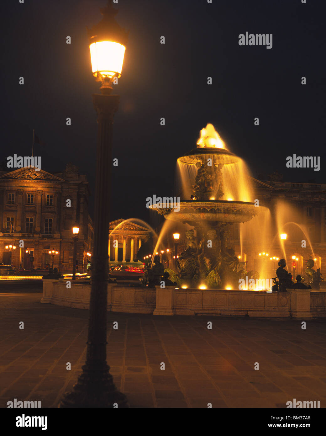 Concorde place at night, Paris France Stock Photo - Alamy