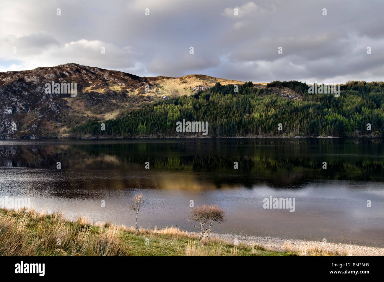 Scottish hills lochs hi-res stock photography and images - Alamy
