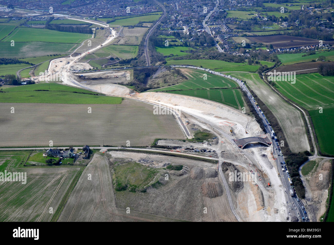 Bypass road hi-res stock photography and images - Alamy