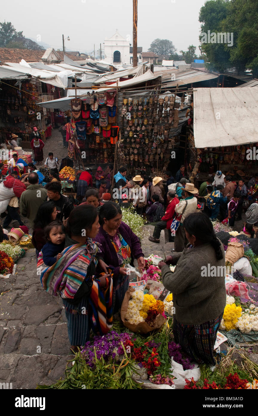 Chichicastenango market, Guatemala Stock Photo - Alamy