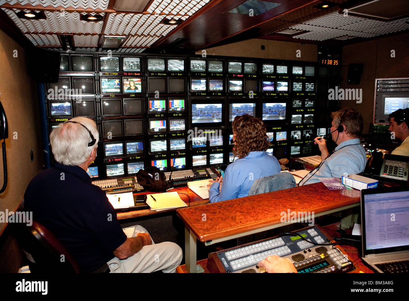 Broadcast Truck High Resolution Stock Photography and Images - Alamy