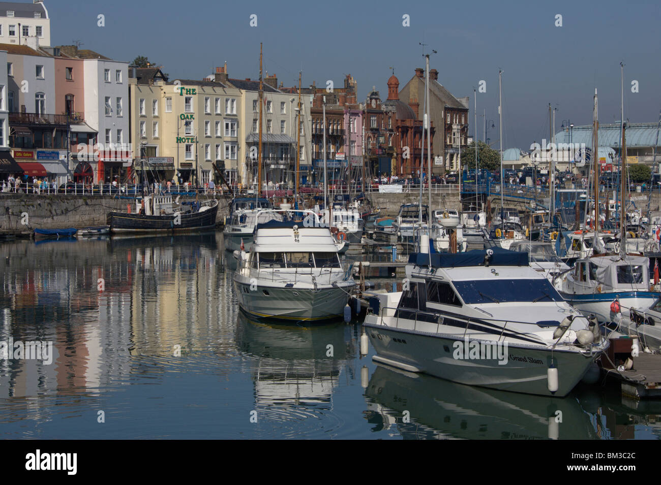 ramsgate kent harbour Stock Photo - Alamy