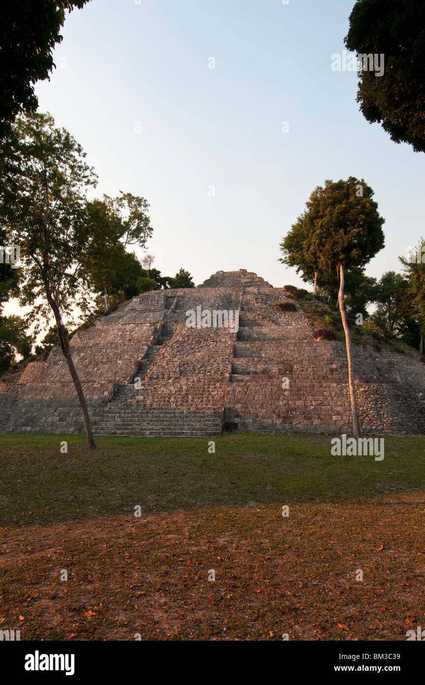 Yaxha mayan archaeological site, Guatemala Stock Photo - Alamy