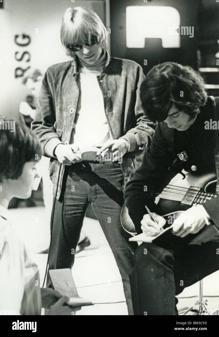 Yardbirds jimmy page hi-res stock photography and images - Alamy