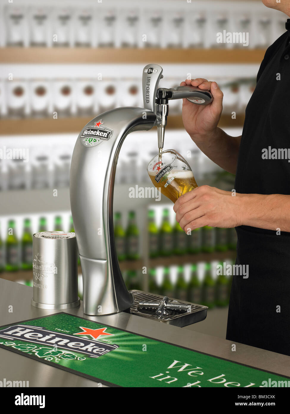 Stainless steel bar beer pump hi-res stock photography and images - Alamy