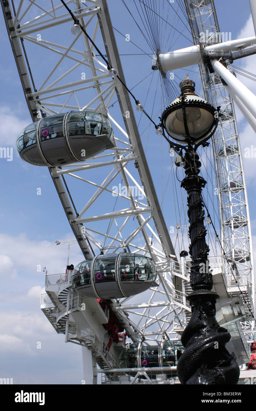 Closeup London Eye Stock Photo - Alamy