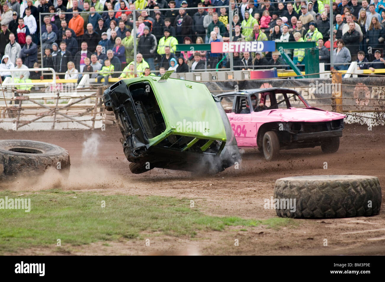 banger racing race car cars crash bash bashing dent wreck crashes ...