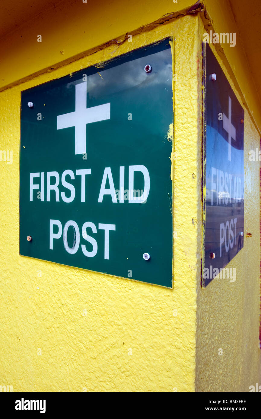 First aid post hi-res stock photography and images - Alamy