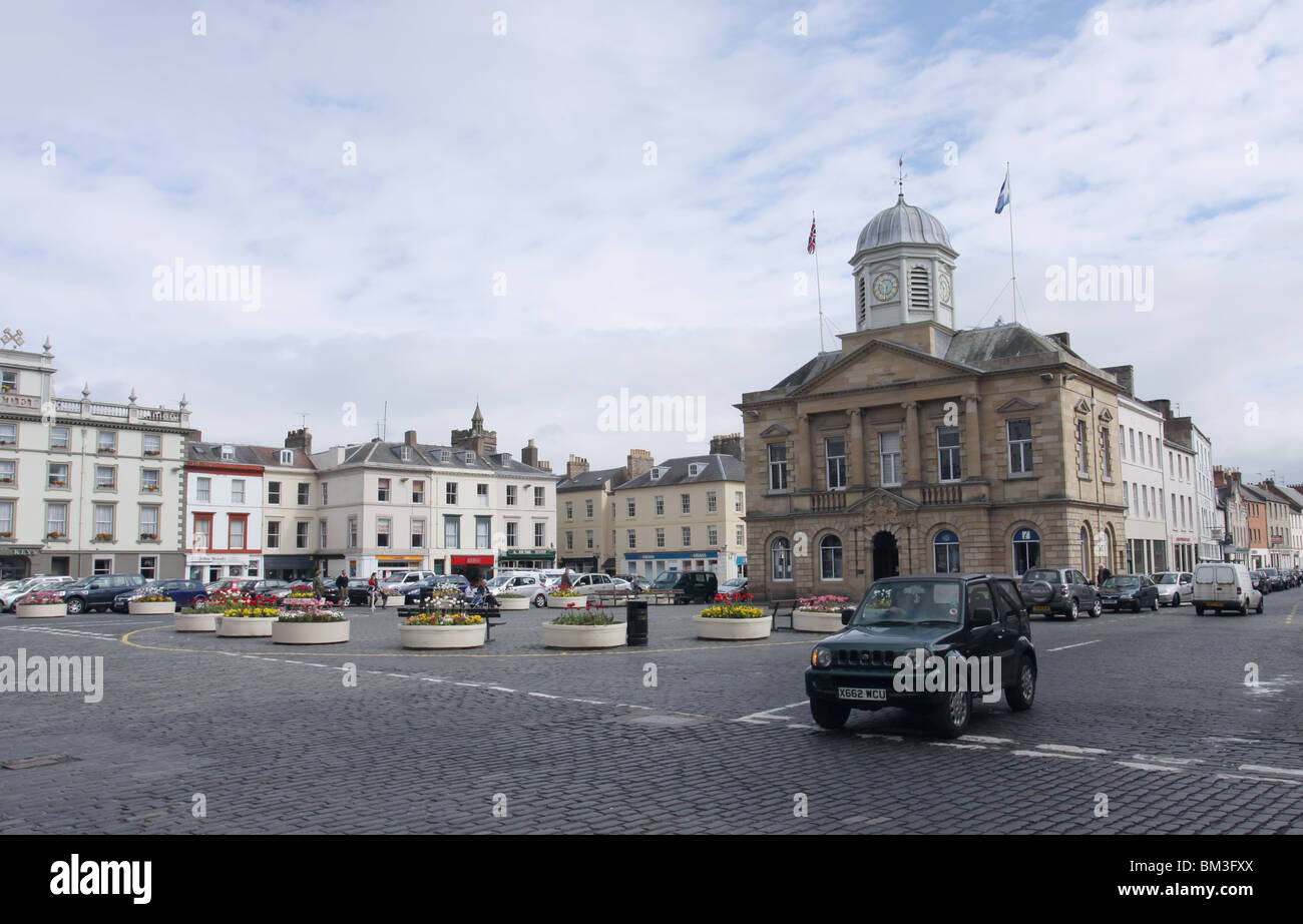 Kelso square hi-res stock photography and images - Alamy