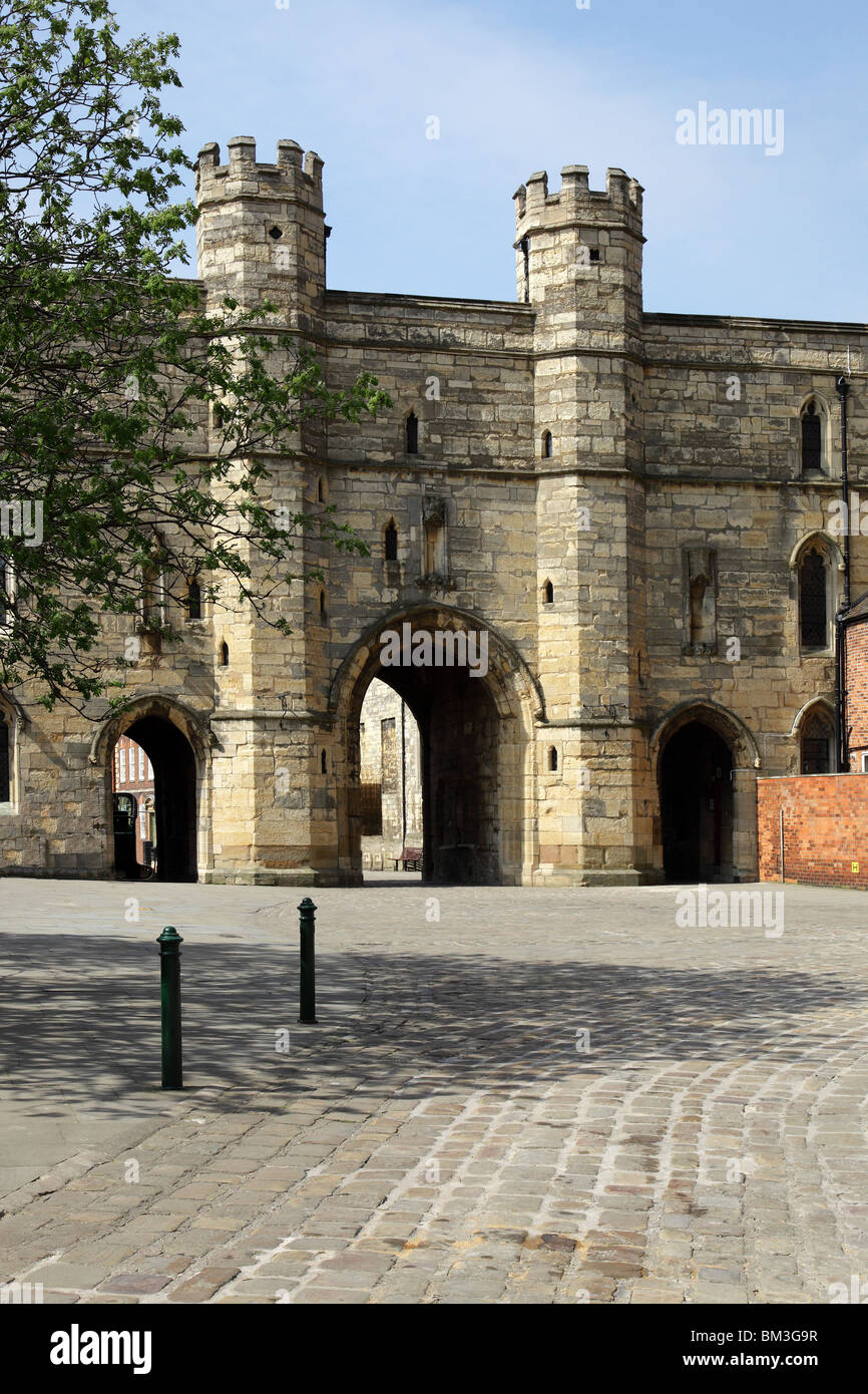 EXCHEQUER GATE. LINCOLN. LINCOLNSHIRE. ENGLAND. UK Stock Photo - Alamy