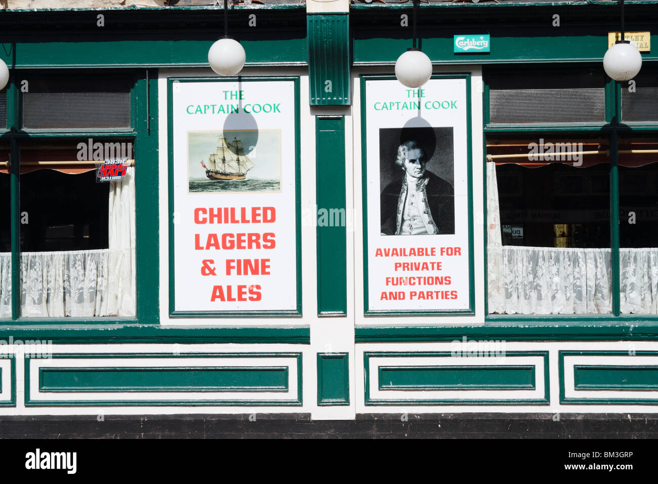 Boarded up Captain Cook pub in Middlesbrough, north east England. UK ...