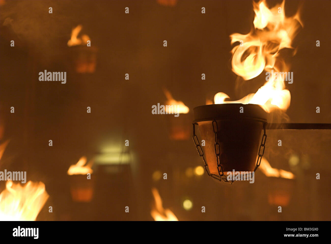 Fire pots hi-res stock photography and images - Alamy