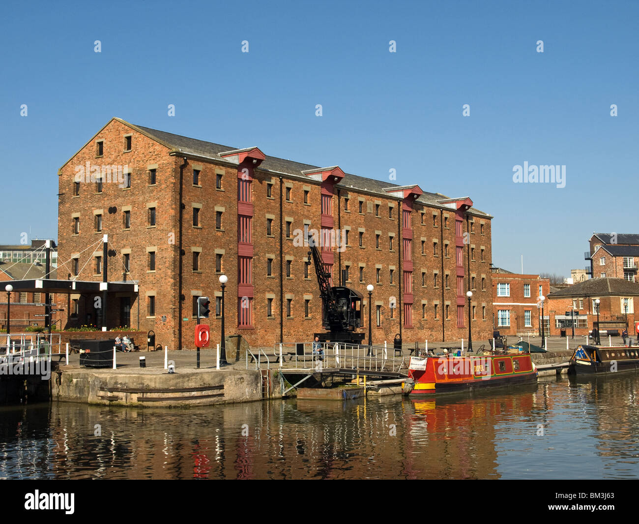 Narrow Boats Gloucester Docks High Resolution Stock Photography and ...