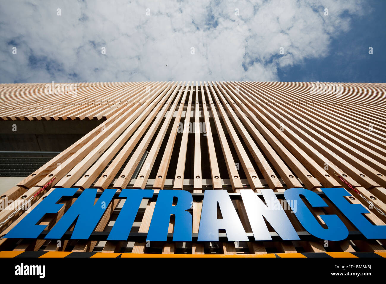 four storey Multi-Storey Car Park Stock Photo - Alamy