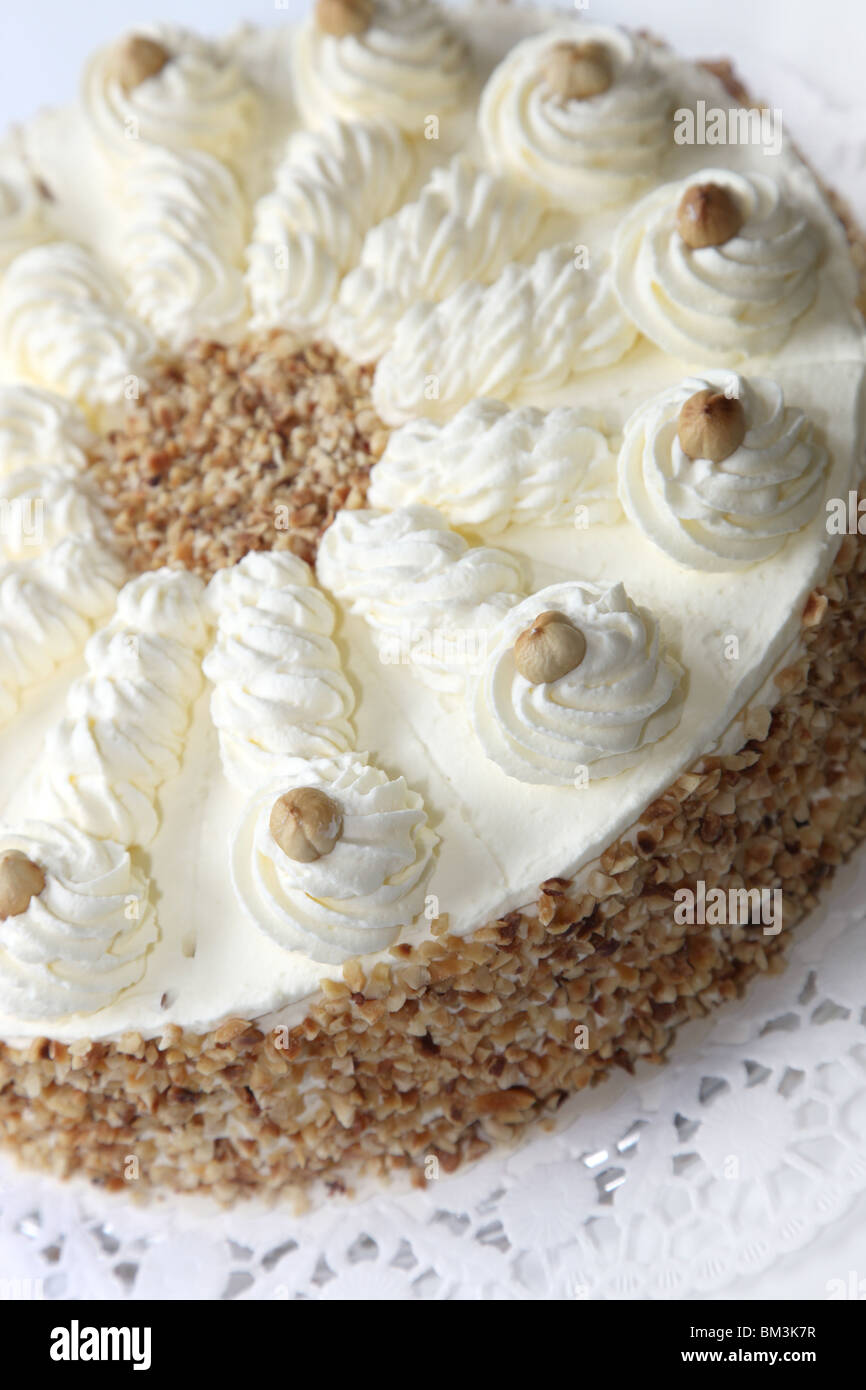 Birthday layer cake hi-res stock photography and images - Alamy