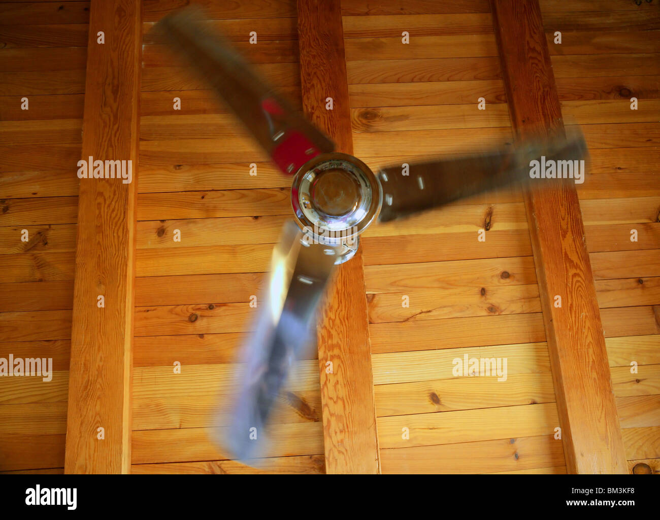 Ceiling with wooden beams hi-res stock photography and images - Alamy