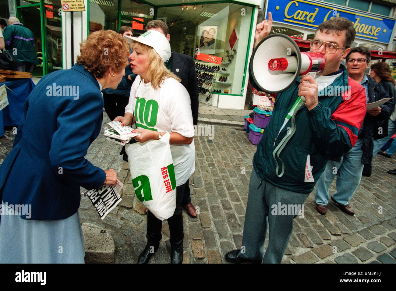 Political campaign leaflet hi-res stock photography and images - Alamy