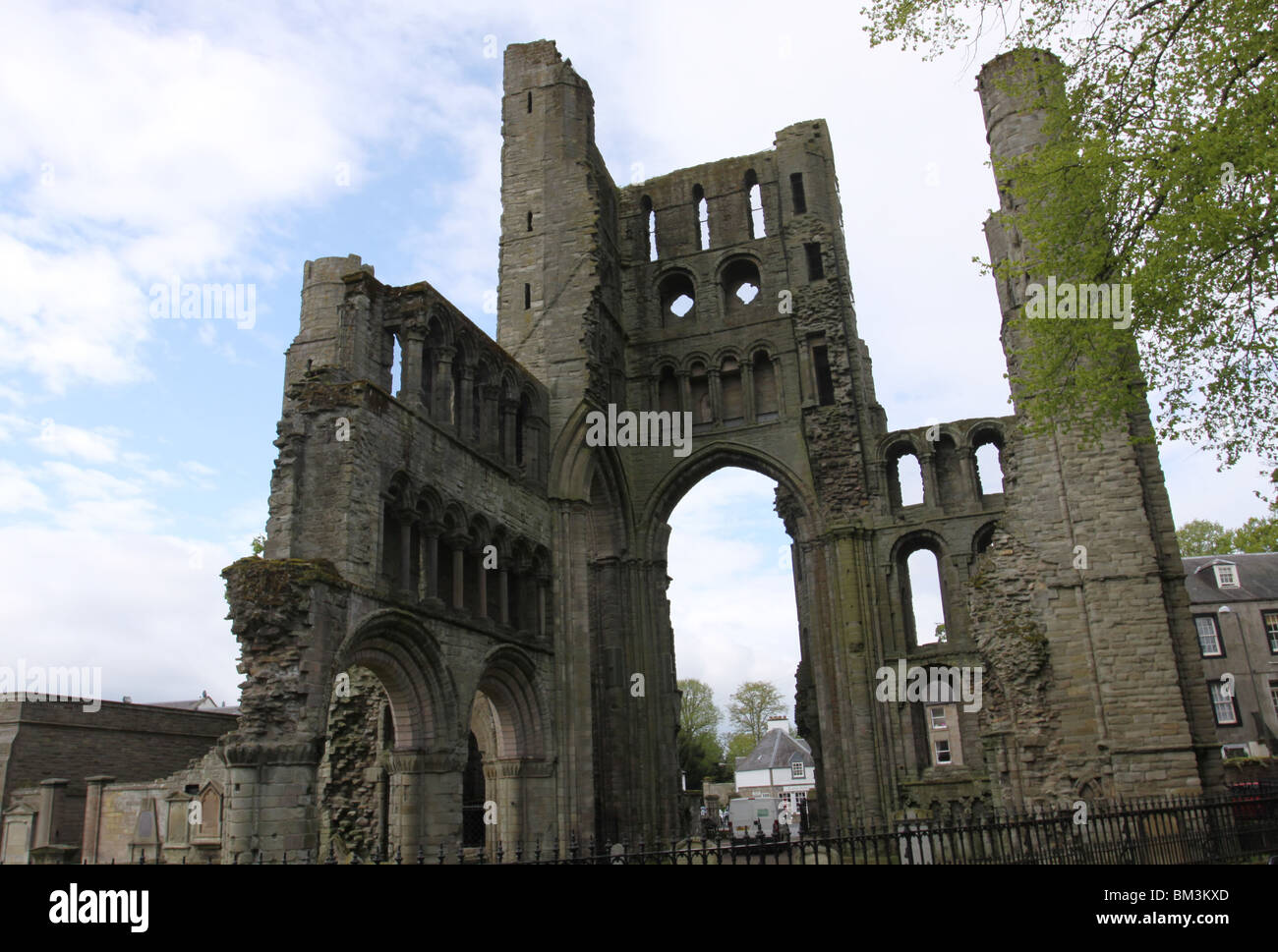 Kelso Abbey Scotland May 2010 Stock Photo - Alamy