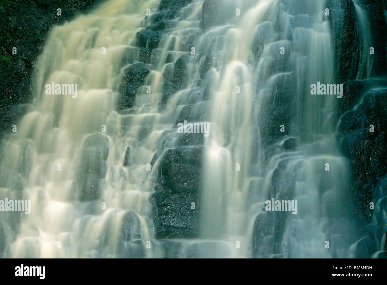 Image of water rushing over rocks hi-res stock photography and images ...