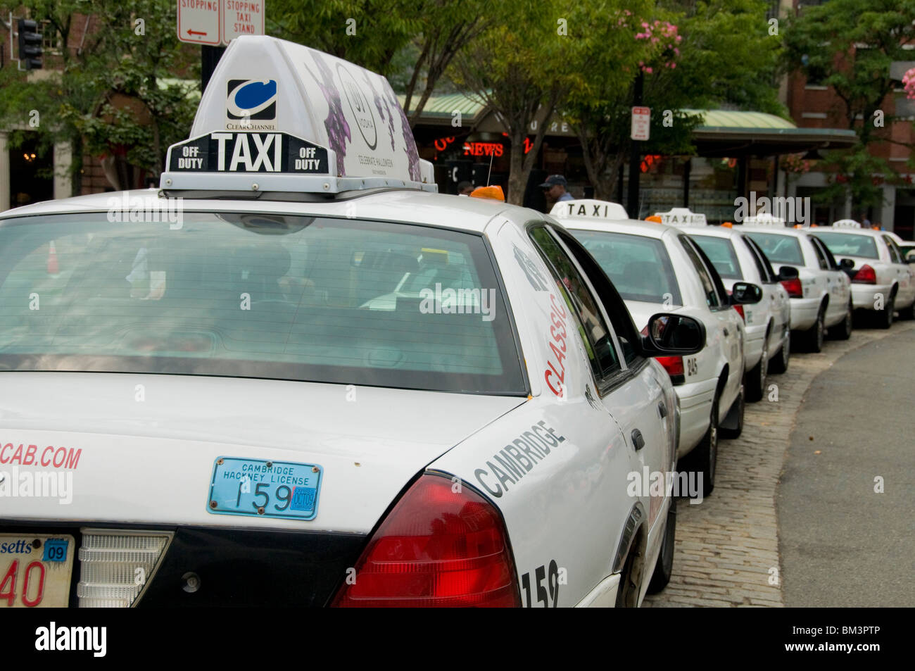 Cambridge taxis hi-res stock photography and images - Alamy