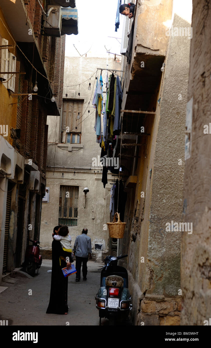 Back alley market middle east hi-res stock photography and images - Alamy