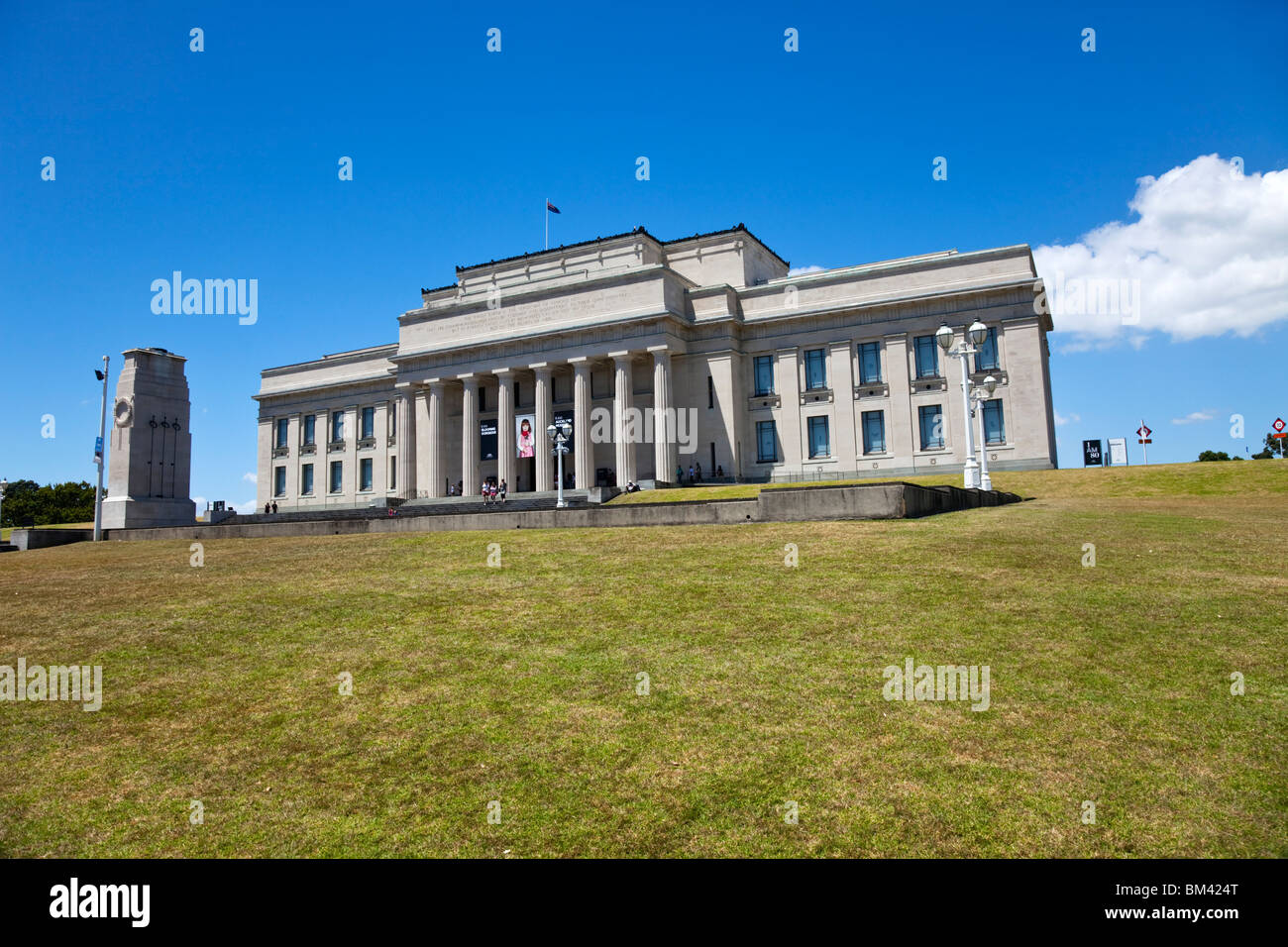 Auckland War Memorial Museum in the Auckland Domain. Auckland, North ...