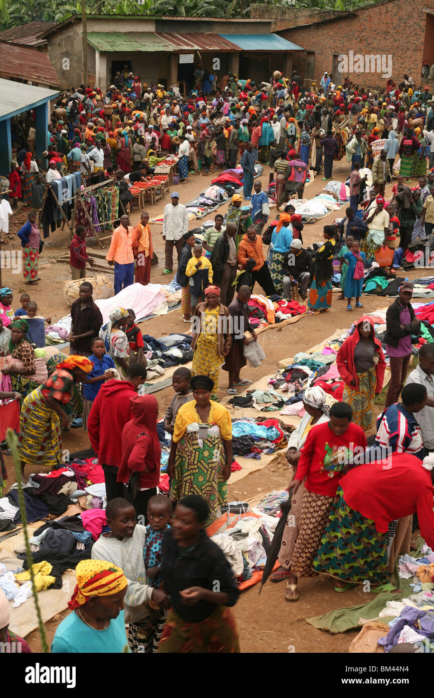Rwanda market cloth hi-res stock photography and images - Alamy