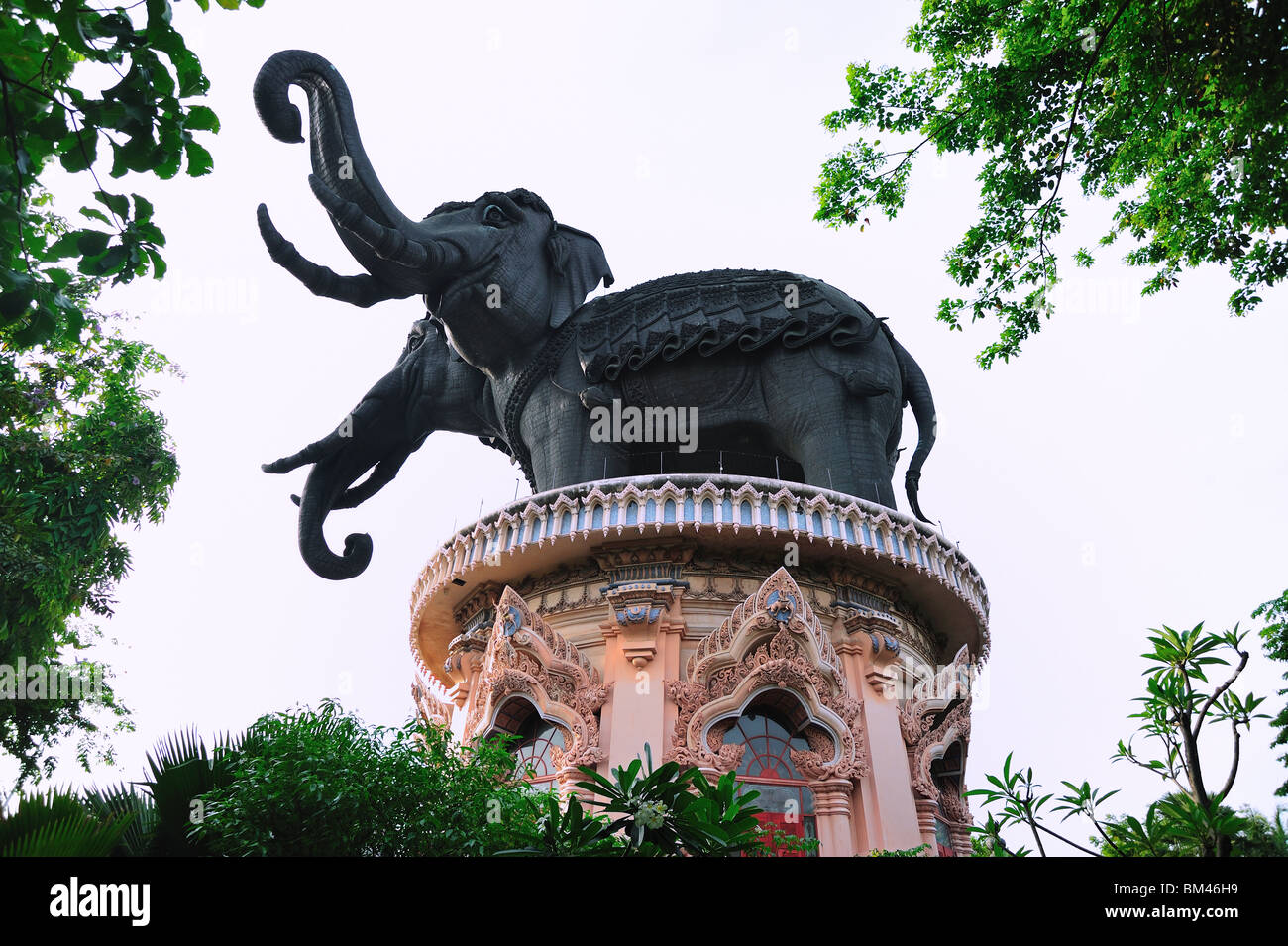 Three Headed Elephant of Erawan Museum, Bangkok Stock Photo - Alamy
