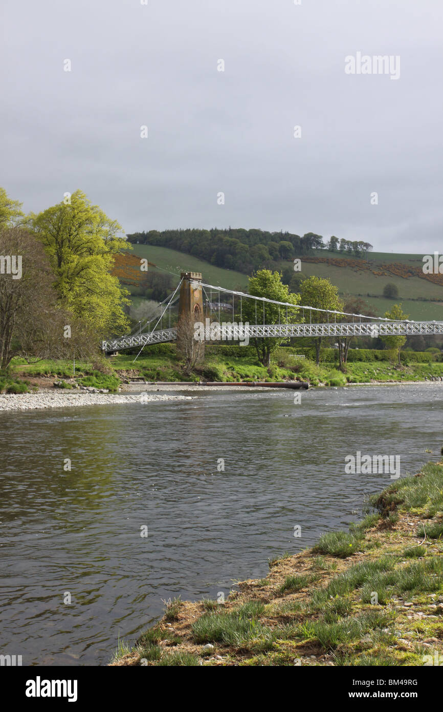 The Chain bridge over River Tweed near Melrose Scotland May 2010 Stock ...