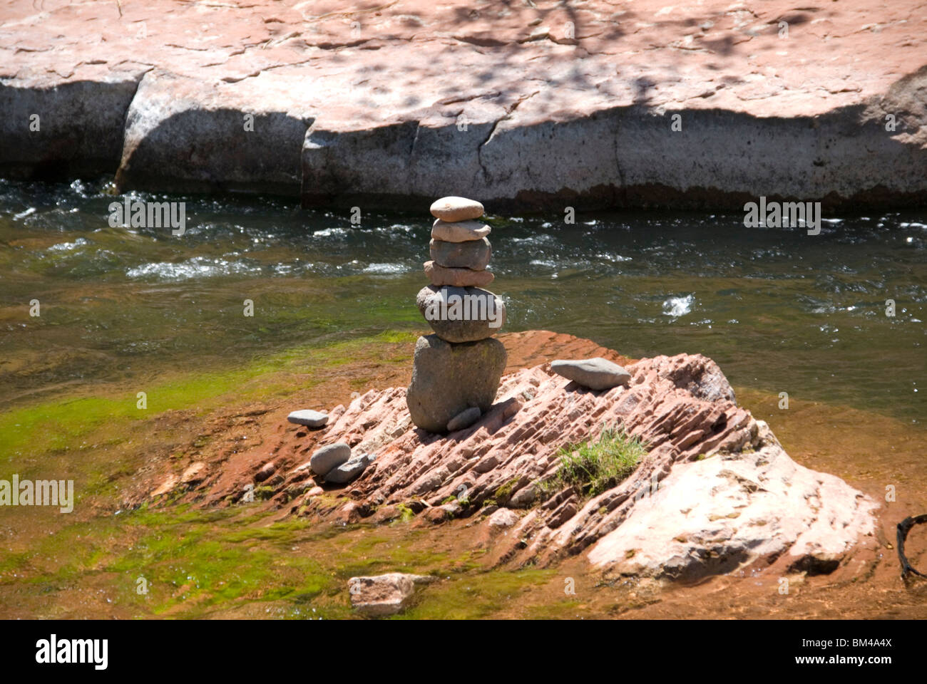 Pebble pebbles sculpture hi-res stock photography and images - Alamy