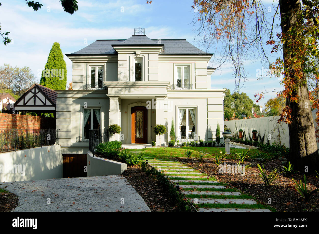 housing, Blackburn, Melbourne Australia Stock Photo - Alamy