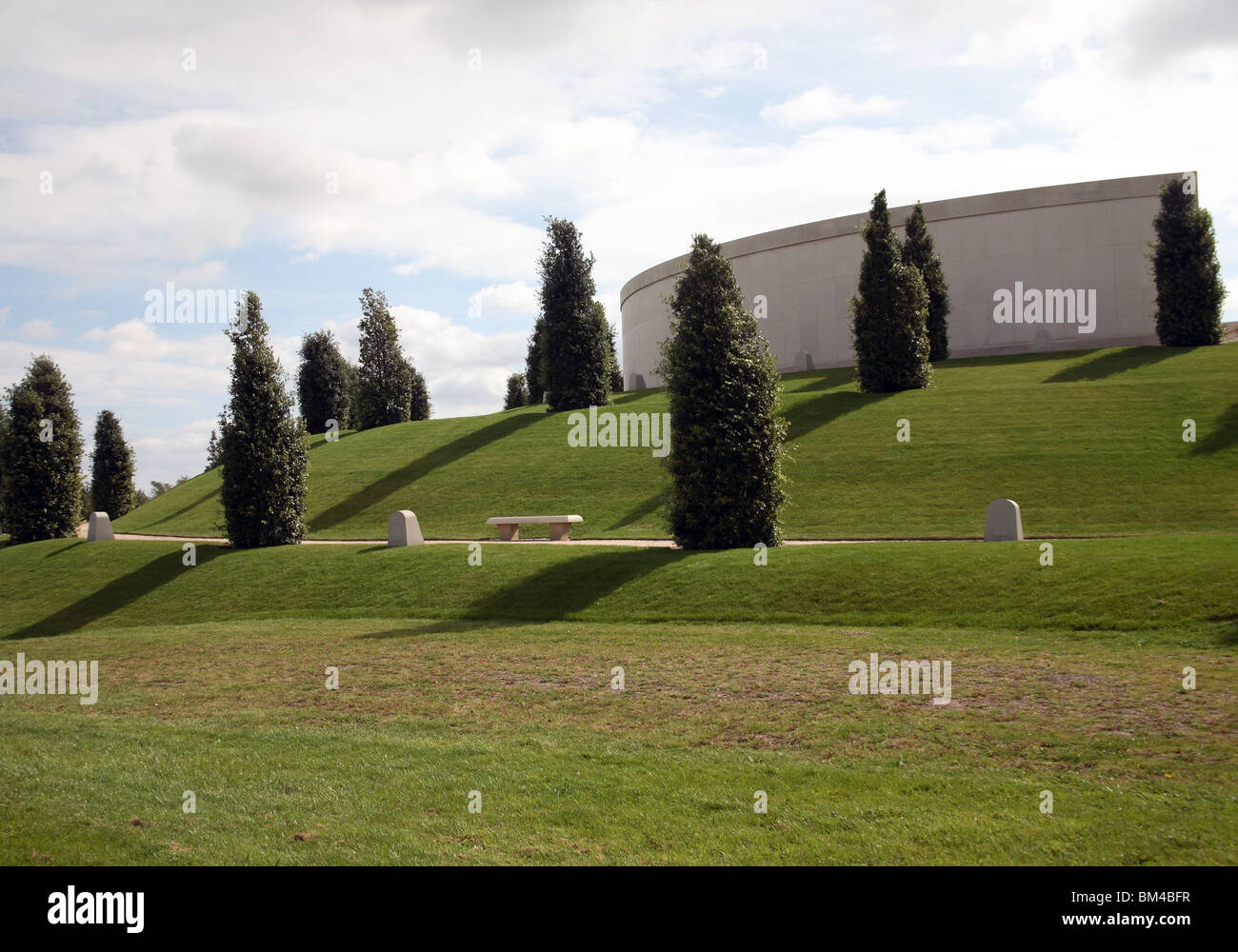 Aboretum grounds at Alrewas 2 Stock Photo - Alamy