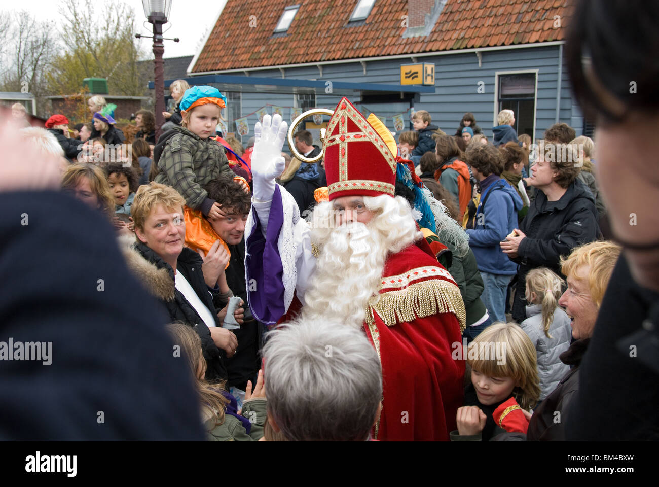 Santa claus sinterklaas hi-res stock photography and images - Alamy