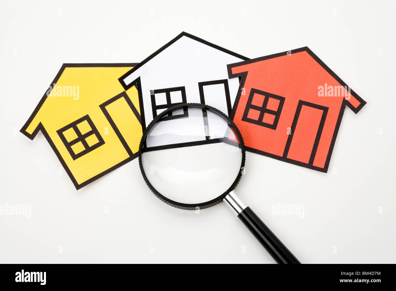 home sign and Magnifying Glass , Real Estate Concept Stock Photo - Alamy