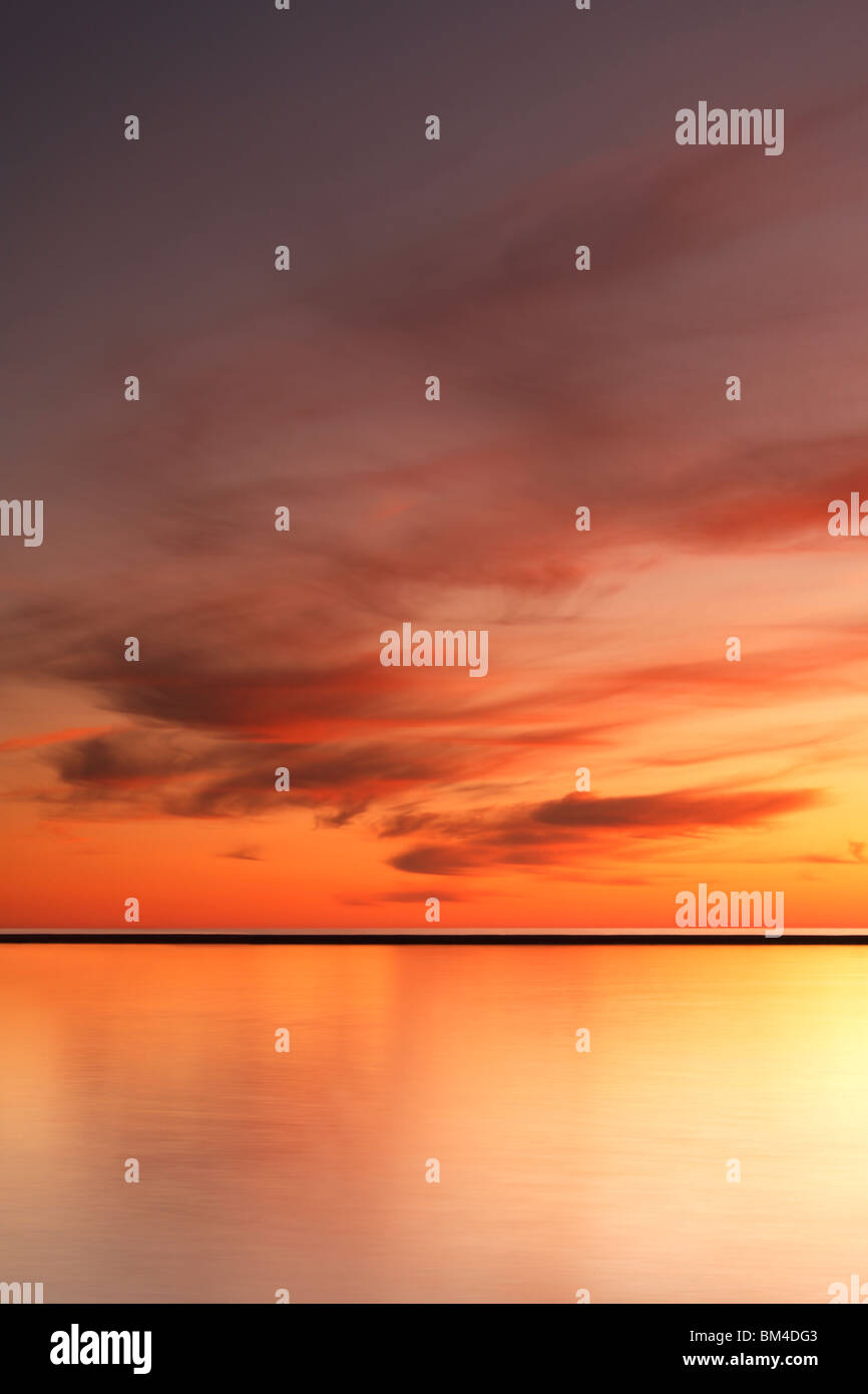 Sky red twilight hi-res stock photography and images - Alamy