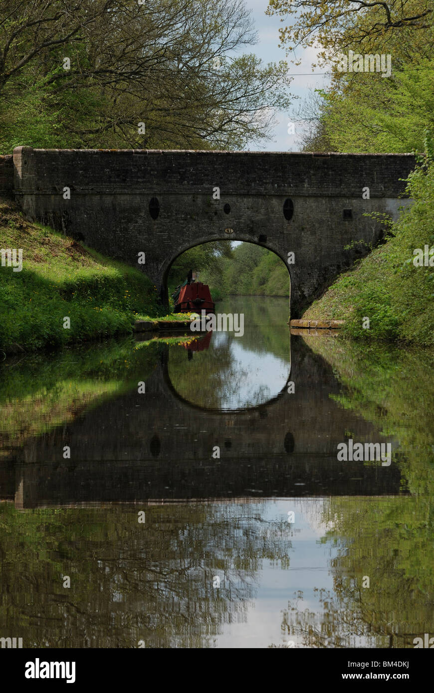 A bridge over the Shropshire Union Canal, England Stock Photo - Alamy