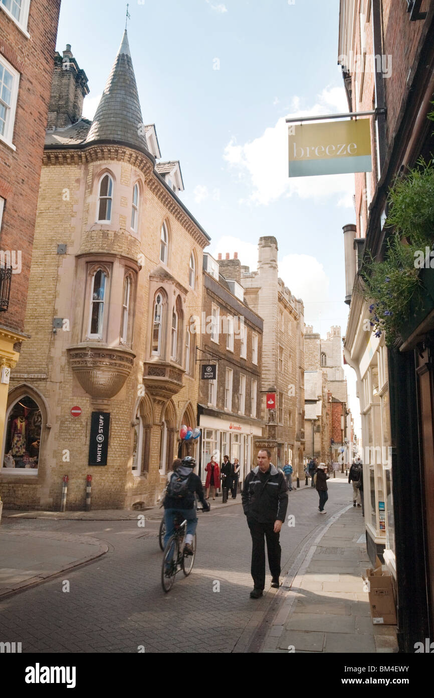 Trinity street cambridge hi-res stock photography and images - Alamy