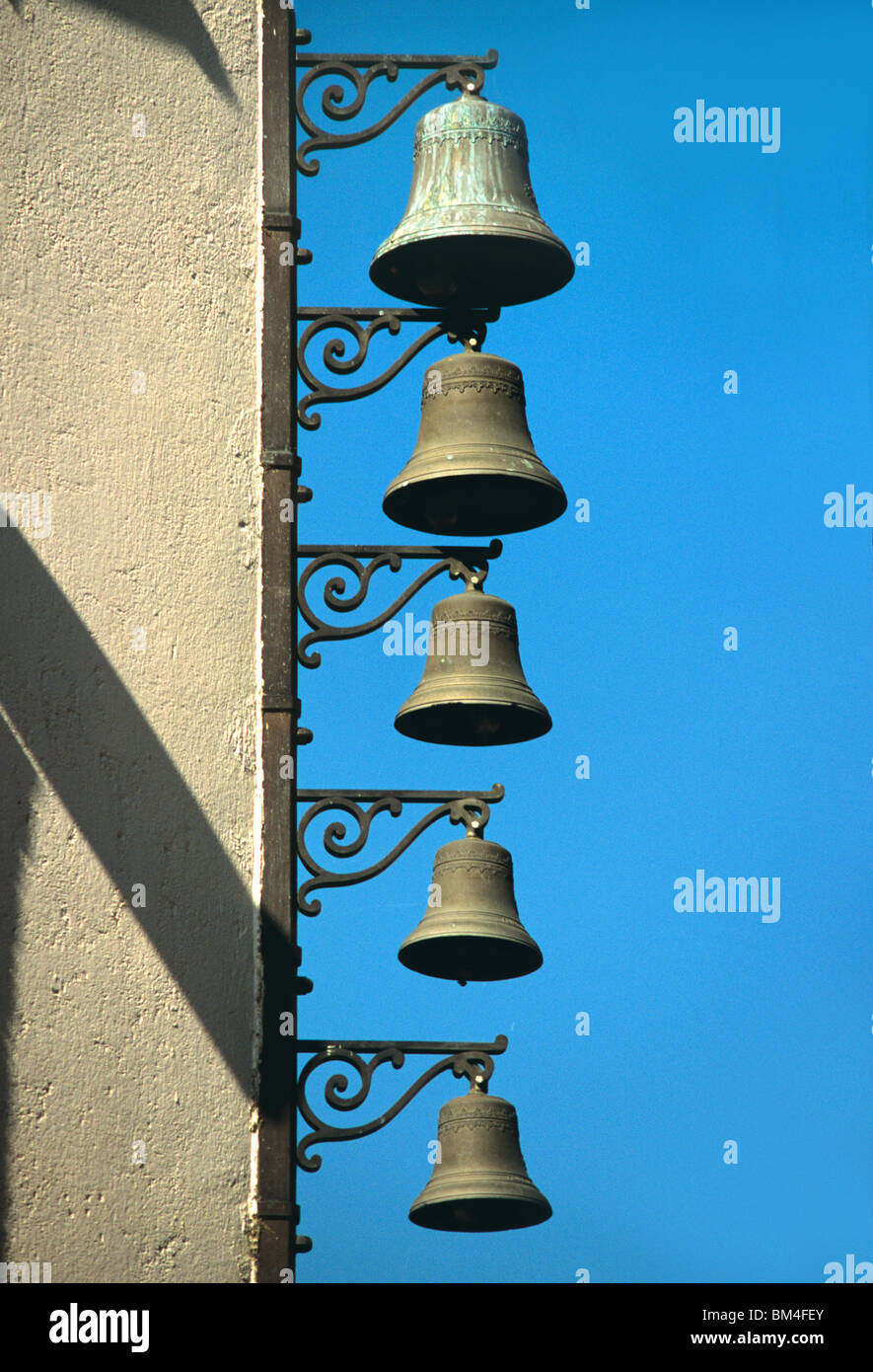 The five bells hi-res stock photography and images - Alamy