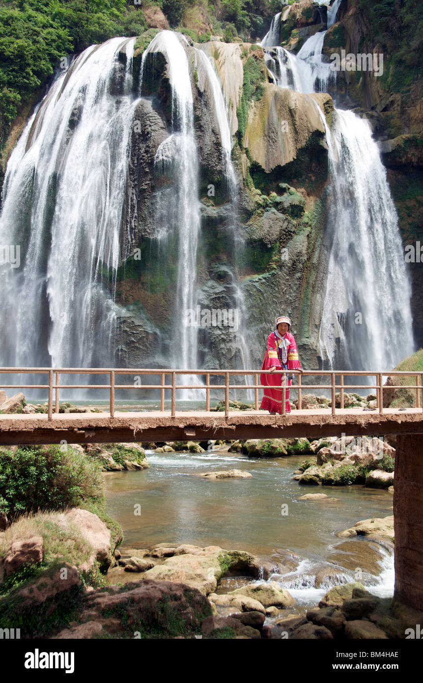 Waterfall in yunnan china hi-res stock photography and images - Alamy