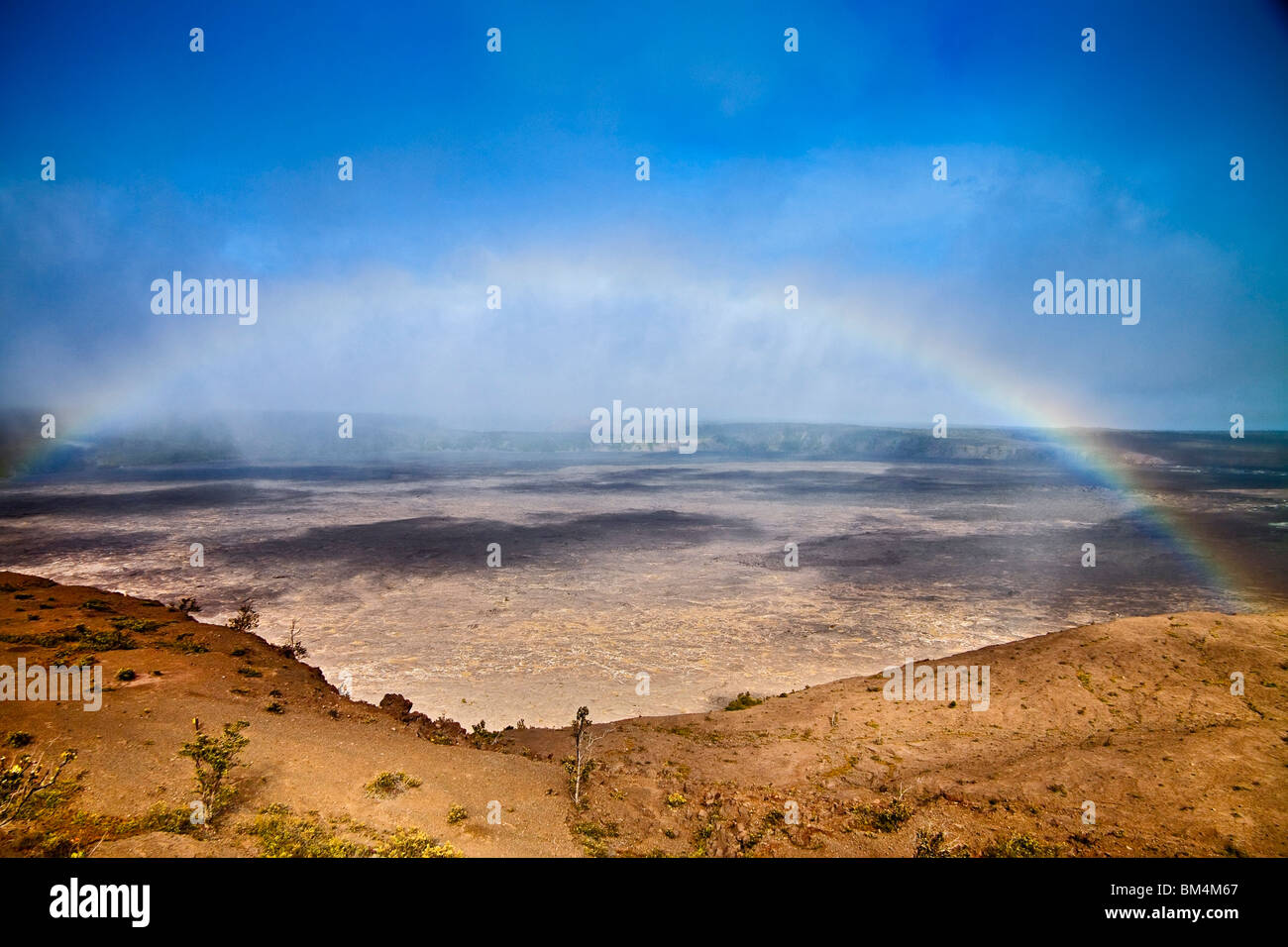 Rainbow over Kilauea Caldera, Volcanoes National Park, Kilauea, Big ...