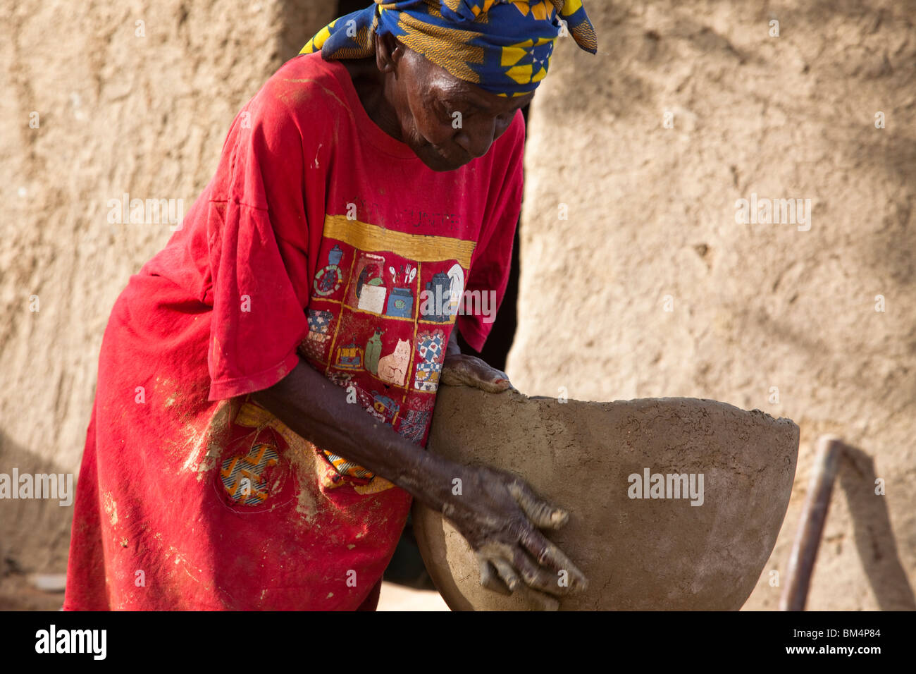 Mali segou pottery hi-res stock photography and images - Alamy