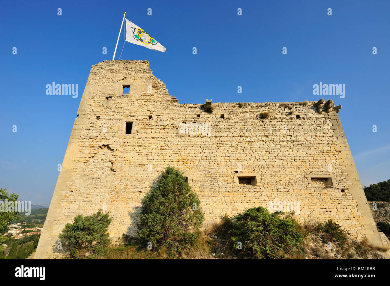 Castle, Vaison-la-Romaine, Vaucluse, France Stock Photo - Alamy