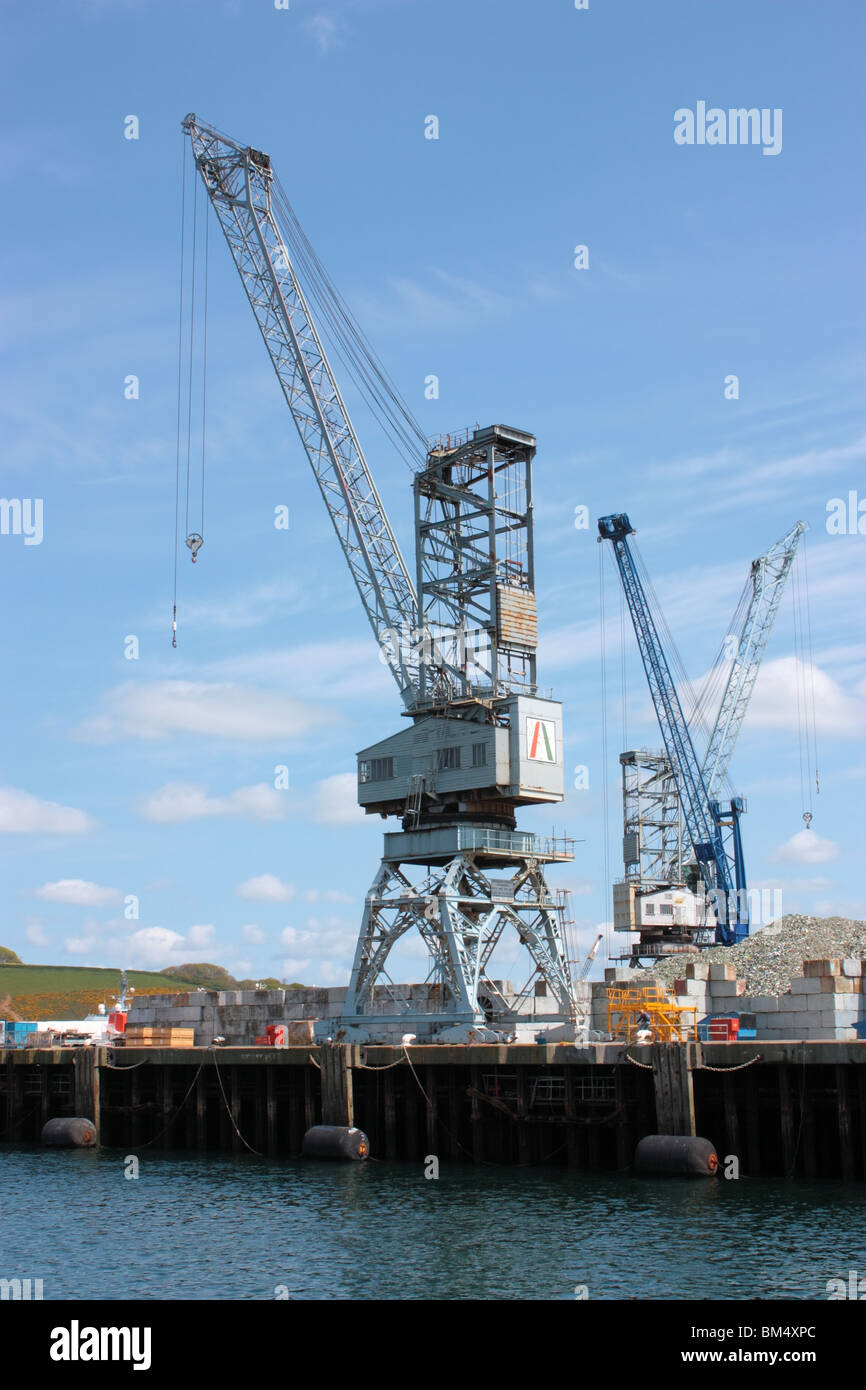 Dockyard cranes at Falmouth docks, in Cornwall Stock Photo - Alamy